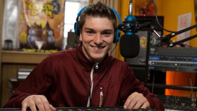 Ask Richard Wisker a question - CBBC - BBC