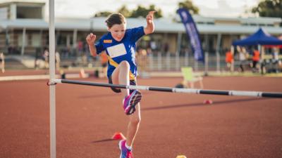 7 sports to try at high school - CBBC - BBC