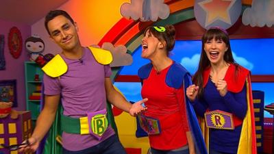 Five ideas for outdoor family fun - CBeebies - BBC