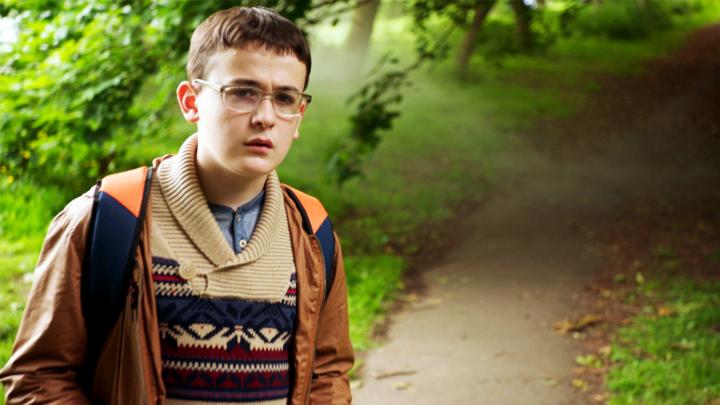 Mo meets an alien - CBBC - BBC