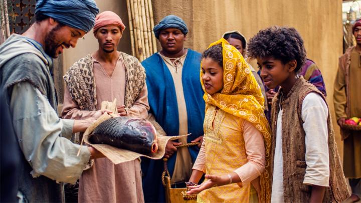 Jamillah pretends to be a princess - CBBC - BBC