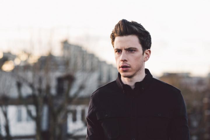 We asked Nick Brewer your unusual questions - CBBC - BBC