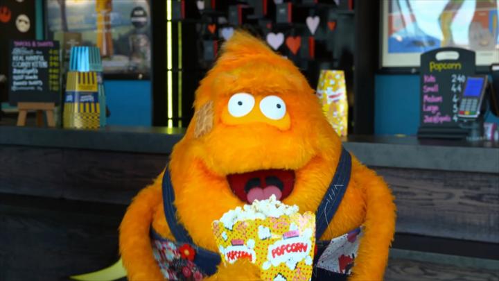 Saturday Mash-Up!'s Stanley visits the cinema. - CBBC - BBC
