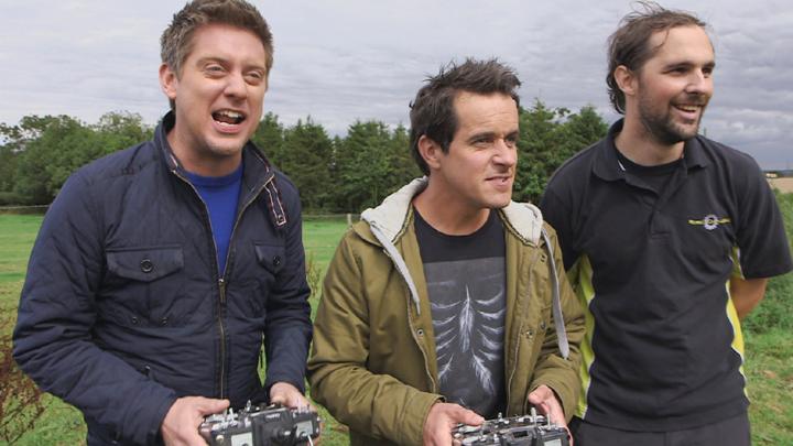 Destroying bad tech - CBBC - BBC