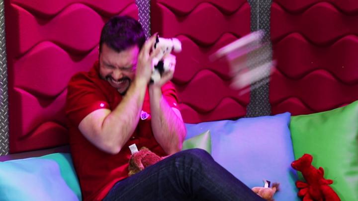 We throw stuff at Barney - CBBC - BBC