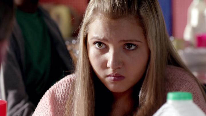 Tee breaks the rules - CBBC - BBC