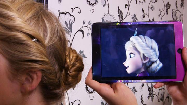 Anaïs gets a Frozen makeover - CBBC - BBC