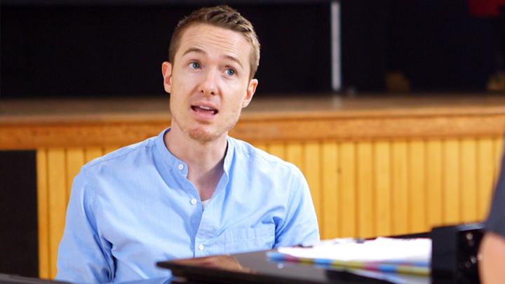 Get top tips for singing 'It's Not Right For You' - CBBC - BBC