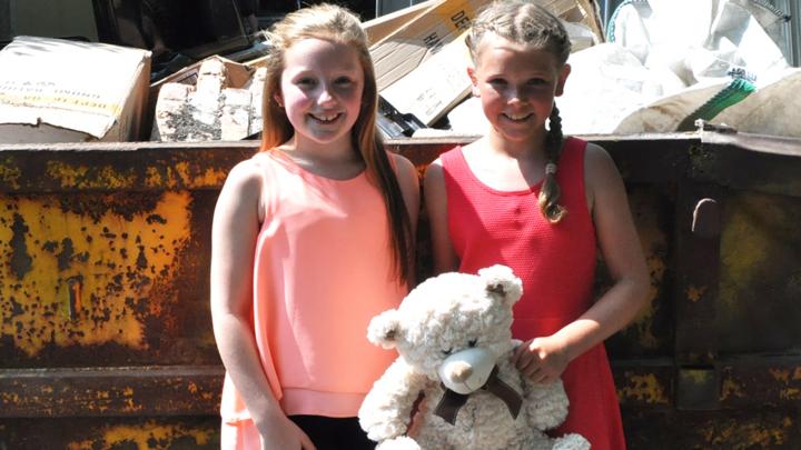 Spectacular superhero prank! - CBBC - BBC