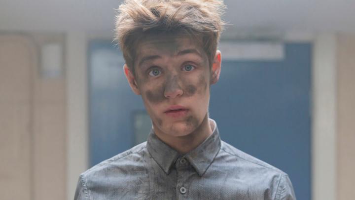 Ollie heads into the Dragons' Den - CBBC - BBC