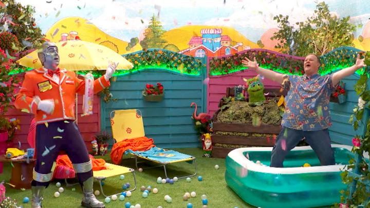 Wibble Wobble Song - CBeebies - BBC