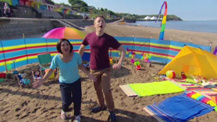 Beside the Seaside Song - CBeebies - BBC