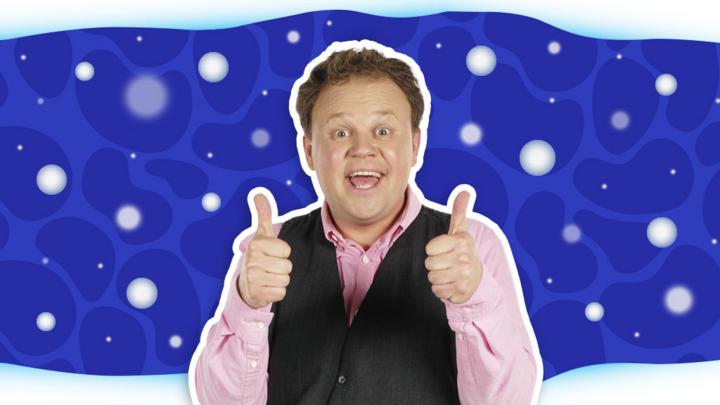 Snowy Saturday With Justin - CBeebies - BBC
