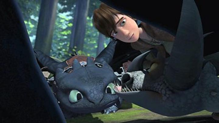 Dragons - Defenders of Berk - Flaming Squirrel - CBeebies - BBC