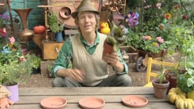 Mr Bloom's Nursery - CBeebies - BBC
