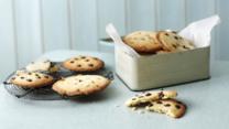 5-ingredient cookies recipe - BBC Food