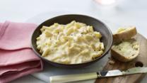 Slow cooker macaroni cheese recipe - BBC Food