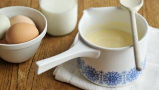 Custard recipes - BBC Food