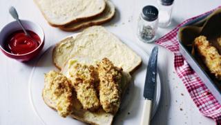 Knockout fish finger sarnies recipe - BBC Food