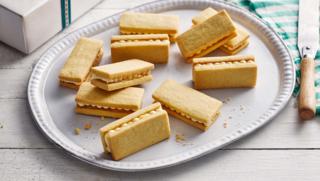 Lemon biscuits recipe - BBC Food