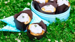 Best drizzle cakes - BBC Food