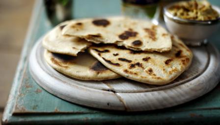 Frying-pan flatbread recipe - BBC Food