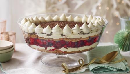 Lemon Swiss roll and amaretti trifle recipe - BBC Food