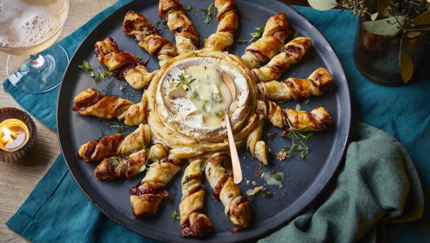 Christmas Stilton and sage canapés recipe - BBC Food