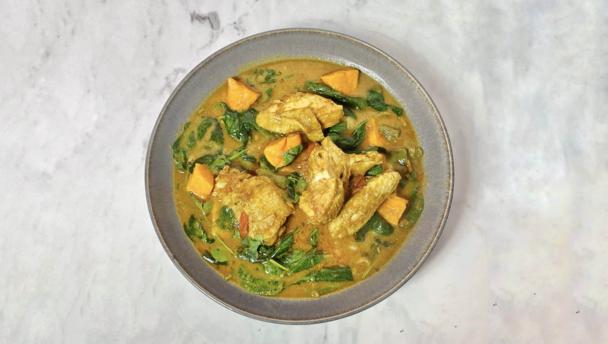 Cape Malay-style braised chicken curry recipe - BBC Food