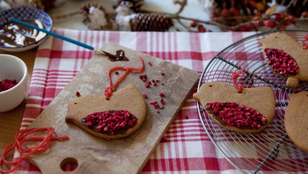 Gingerbread recipes - BBC Food