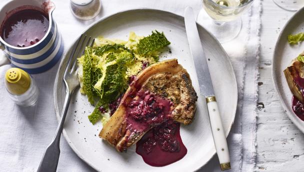 Red wine gravy recipe - BBC Food