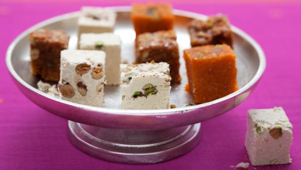Art masala (eight-spice mix) recipe - BBC Food