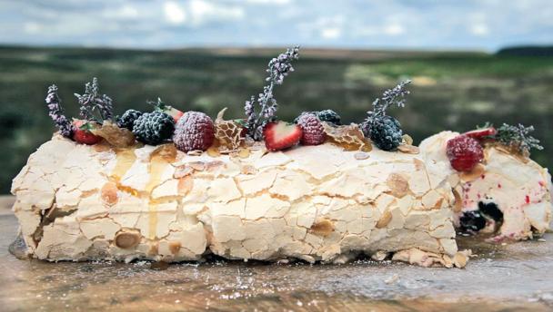 Meringue recipes - BBC Food