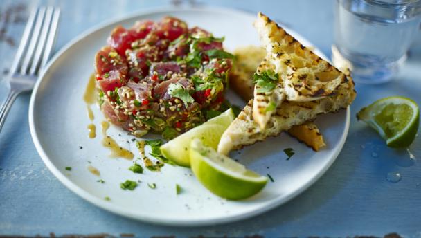 How to cook tuna steaks recipe - BBC Food