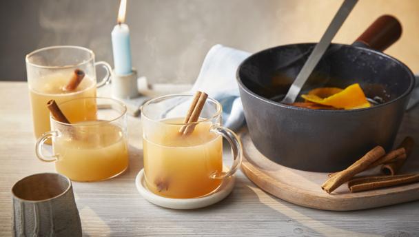 Mulled apple juice recipe - BBC Food
