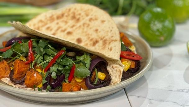 Wraps recipes - BBC Food