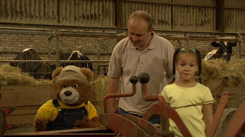 CBeebies - Barnaby Bear, Barnaby on the Farm, Working on a livestock farm