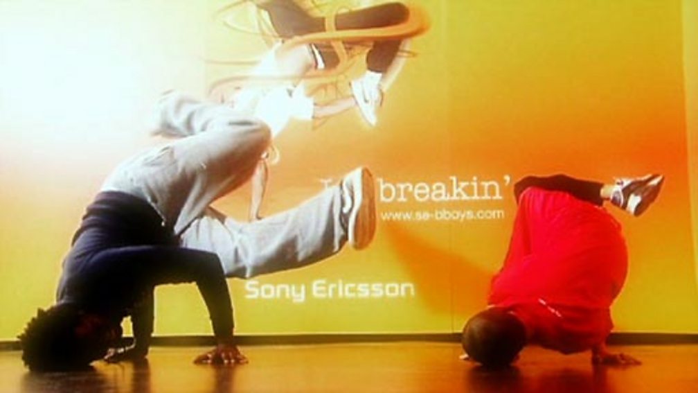 BBC Two - Bitesize Primary, Dance, Popular Styles, Capoeira - an ...