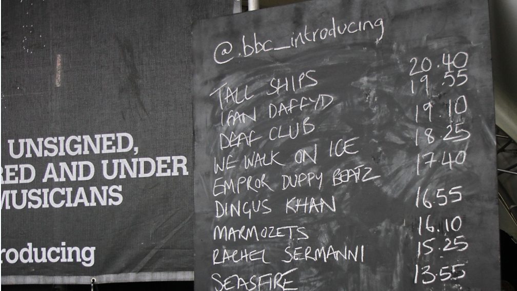 BBC Music - BBC Introducing - Getting gigs