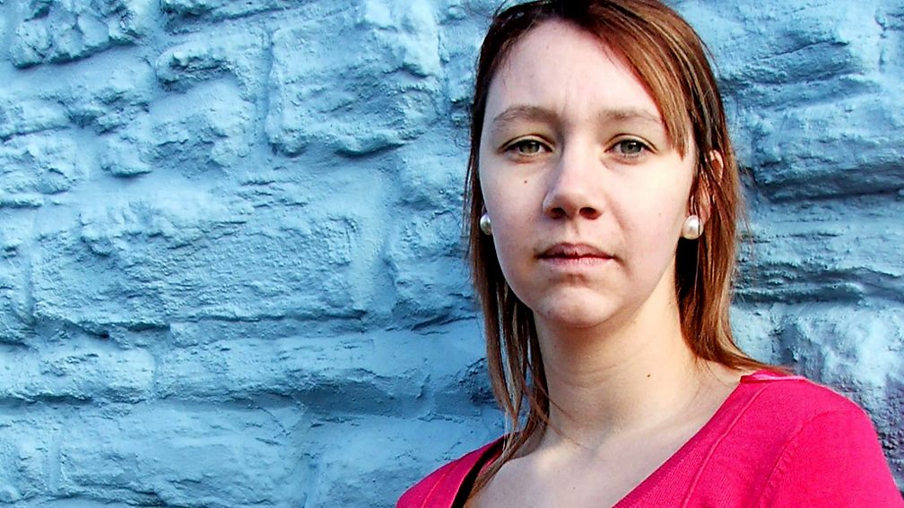 BBC Three - Misbehaving Mums to Be, Episode 1, Smoker Heather meets ...