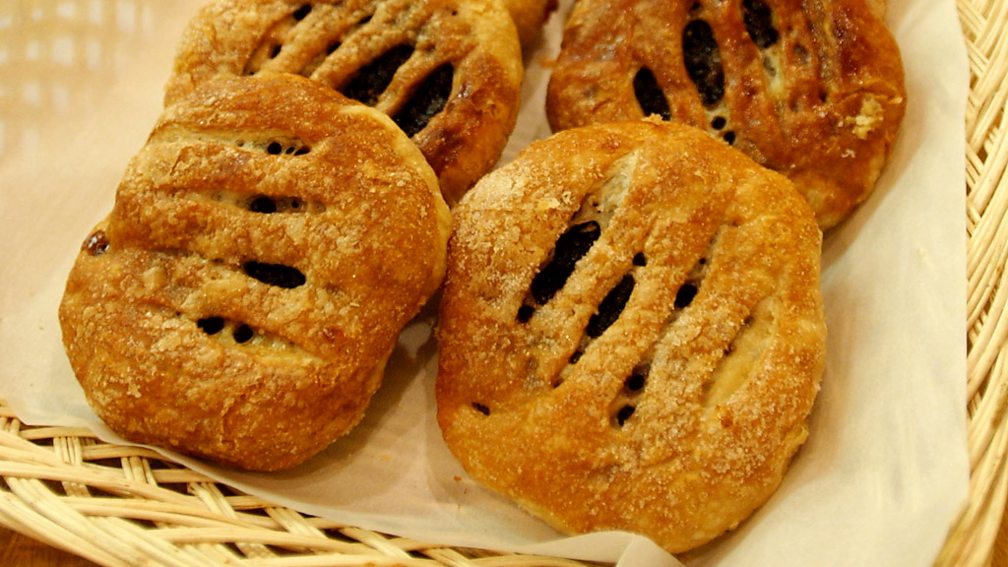 BBC Radio 4 - The Kitchen Cabinet, Series 5, Manchester, Introducing ...