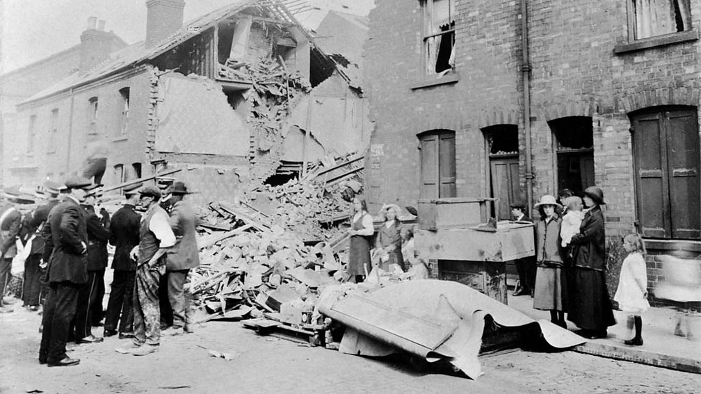 BBC - World War One At Home, Zeppelin Raids