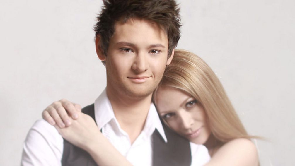 BBC One - Eurovision Song Contest, 2011, Blue - I Can (UK Eurovision ...