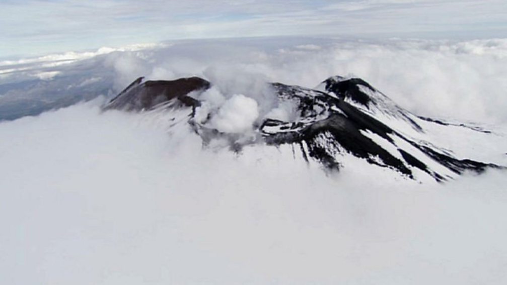 BBC Two - Earth: The Power of the Planet, Volcano, The Earth's plates