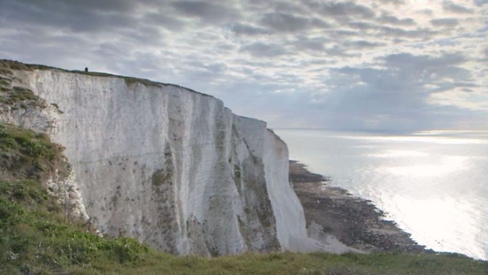 BBC Two - Springwatch, 2012, Episode 6, A journey to the White Cliffs