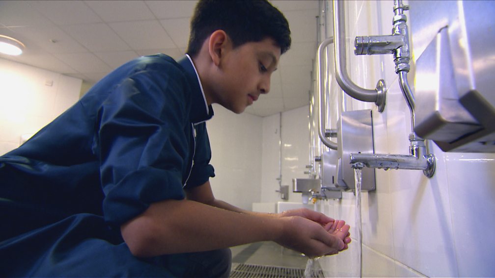BBC Two - My Life, My Religion, Islam, Prayer
