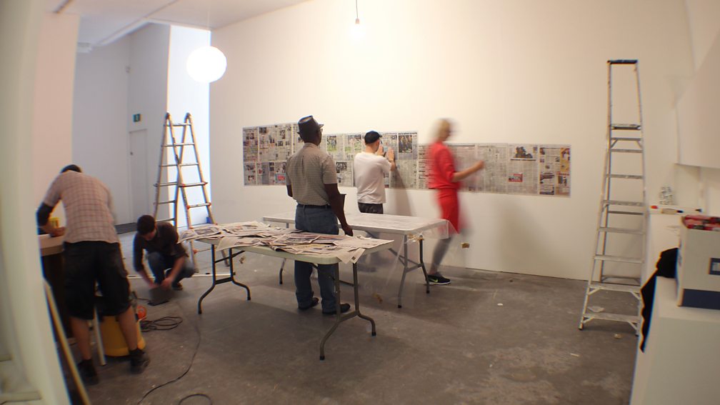 BBC Arts - BBC Arts - Flat share: Vanley Burke recreates home in gallery