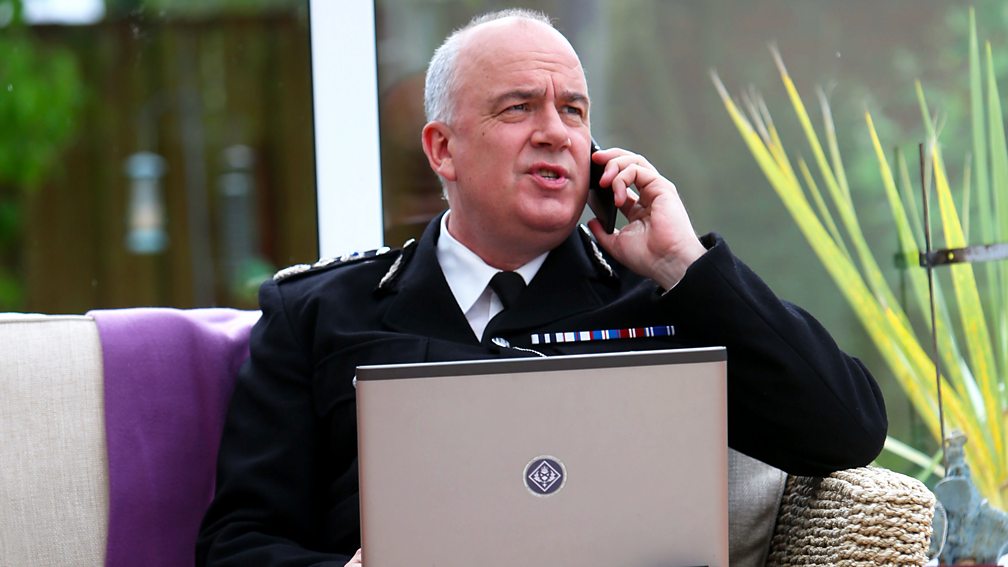 BBC Scotland - Scot Squad, Series 2, Episode 4, Bobby asks Officer ...