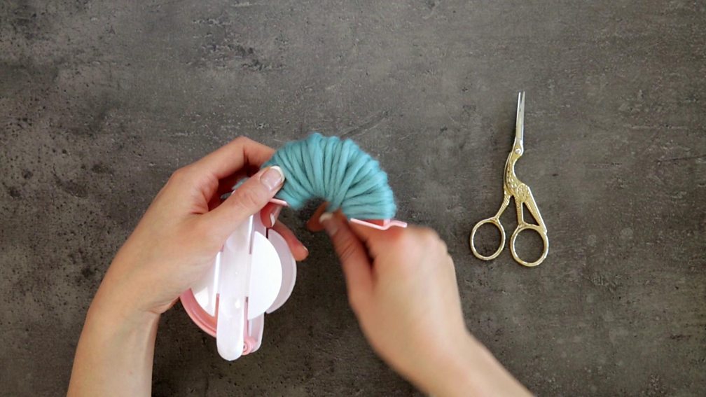 BBC Four - MAKE! Craft Britain - How to Make a Bobble Hat