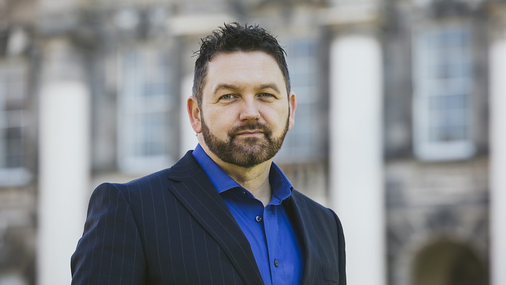 BBC Radio Ulster - The Arts Show, 26/01/2017, Seán Hillen - 100 Works